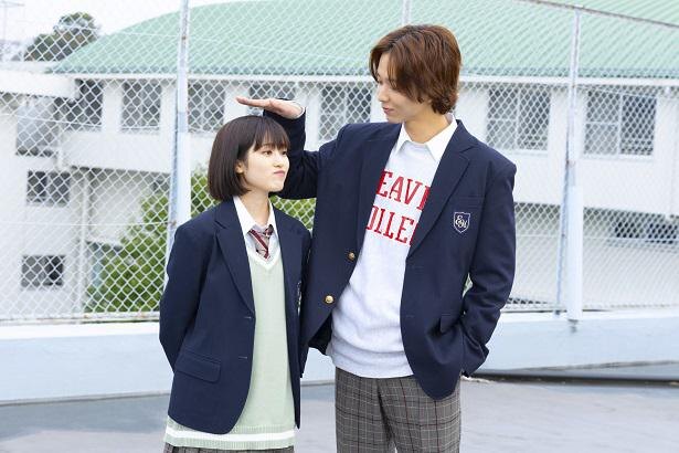 福本莉子＆鈴木仁、道枝駿佑＆目黒蓮とちゃかしじゃれ合う日々「すごくやりやすいメンバーになった」＜消えた初恋インタビュー ニコニコニュース