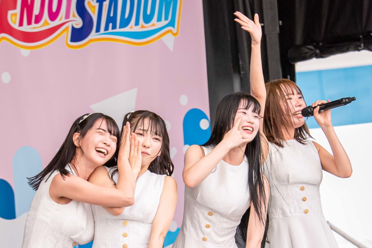 ＃2i2、猛暑のステージで躍動感あるパフォーマンス＆激しいデスボイスで魅了 | ニコニコニュース