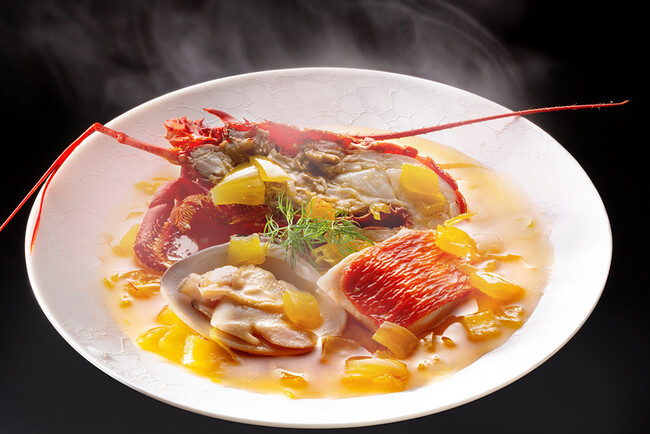 伊勢海老漁9月解禁！秋の旬を堪能するフレンチ懐石「伊勢海老コース」 | ニコニコニュース