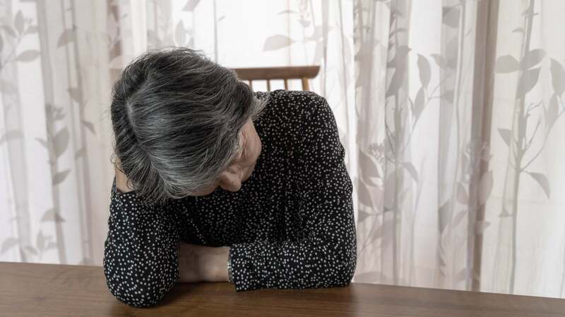 物盗られ妄想、尿失禁、暴力・暴言…認知症の「行動・心理症状（BPSD）」は、本人のストレスの叫び | ニコニコニュース