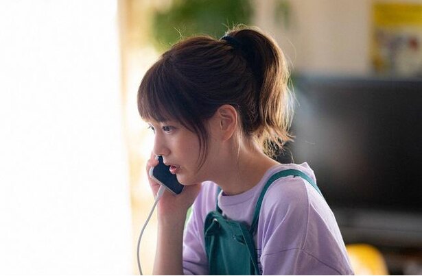 高橋文哉“弾”渾身の新曲「Melody」をリリース、本田翼“あす花”は8LOOMのサポートに徹する＜君の花になる＞ | ニコニコニュース