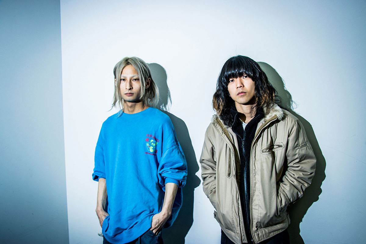 【インタビュー】ロックバンド・CRYAMY「生きていくことにフォーカスが当たって、それを心から賛美できる力を歌に込めた | ニコニコニュース