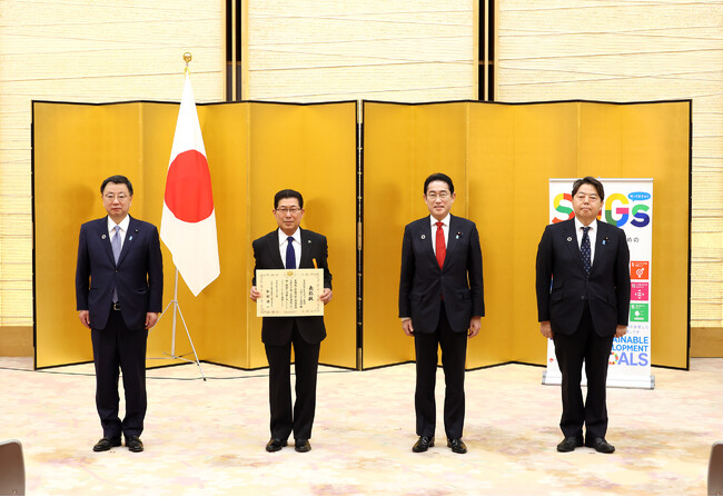 産官学連携で食品ロス削減を目指す「TABETEレスキュー直売所」が、第6回ジャパンSDGsアワードにて「SDGs推進副 | ニコニコニュース