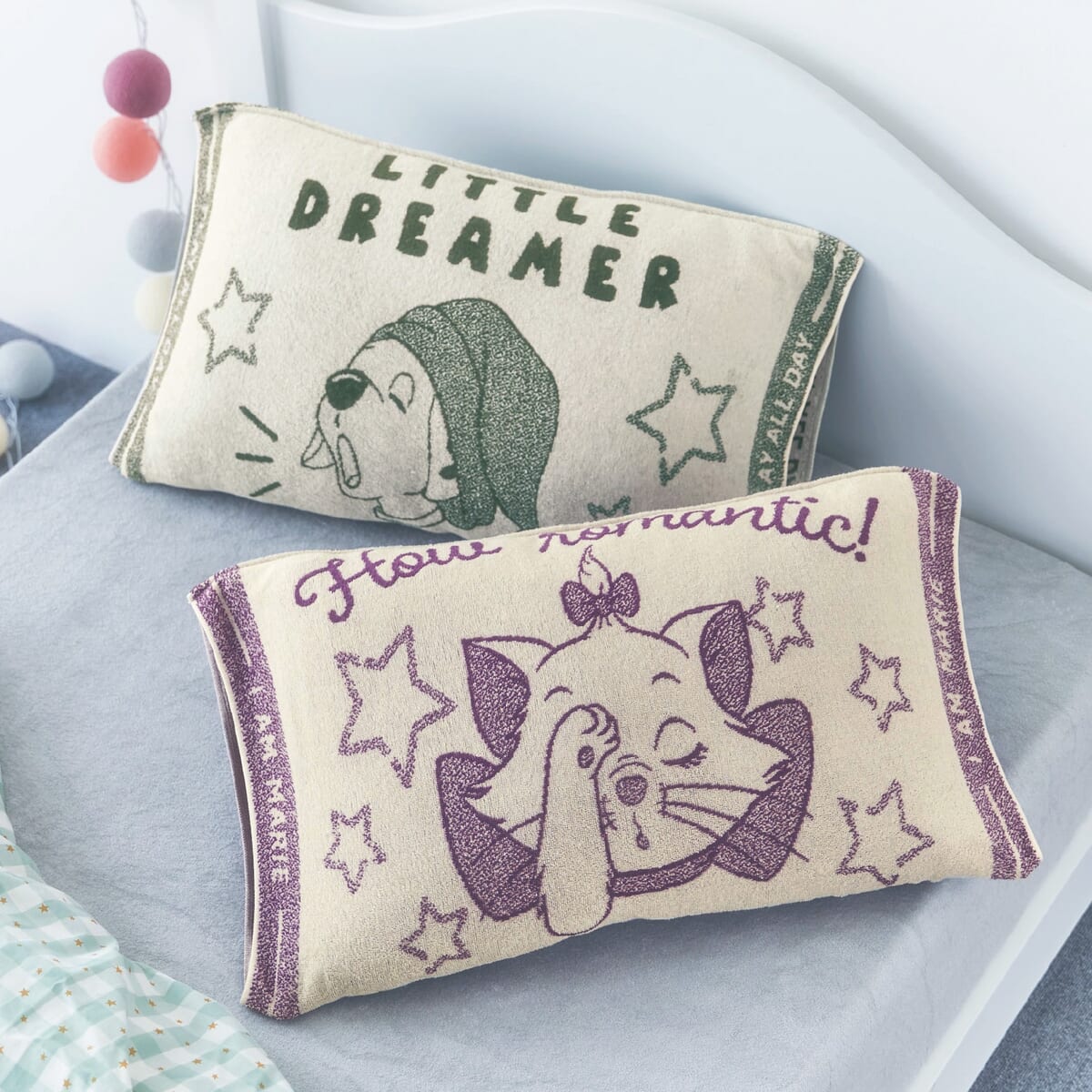 眠たそうな101匹わんちゃんとマリー！ベルメゾン ディズニー「くすみカラーののびのび枕カバー」 | ニコニコニュース