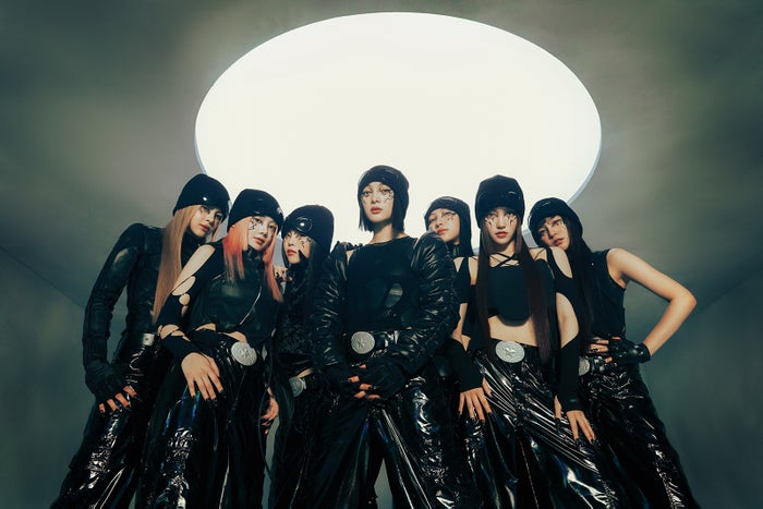 XG「GRL GVNG」手話を全体に取り入れたダンス話題 プロデューサーが語った意図とは？ | ニコニコニュース