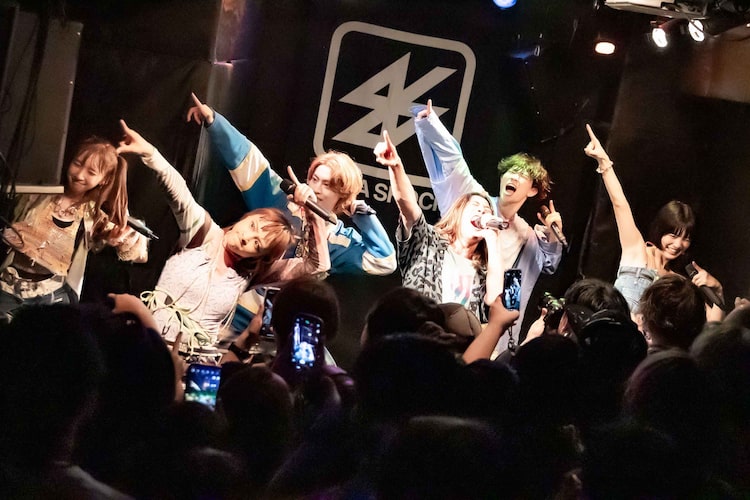 BiTE A SHOCKが“BiSH始まりの場所”で宣言「東京ドーム、その先を目指す」 | ニコニコニュース