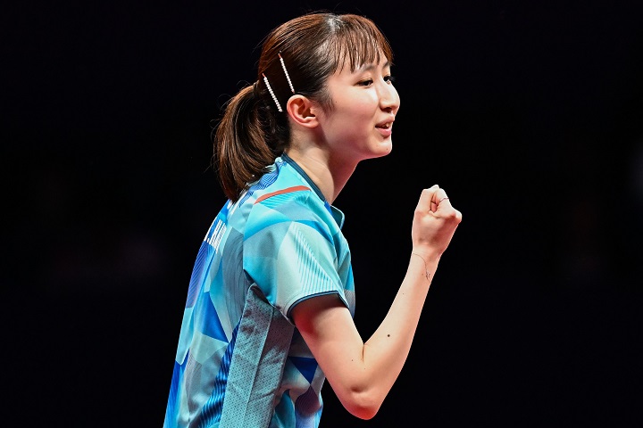 「中国卓球界でも最も重要な選手の1人」早田ひな、世界王者に決勝で惜敗も現地メディアからは称賛と警戒の声 | ニコニコニュース