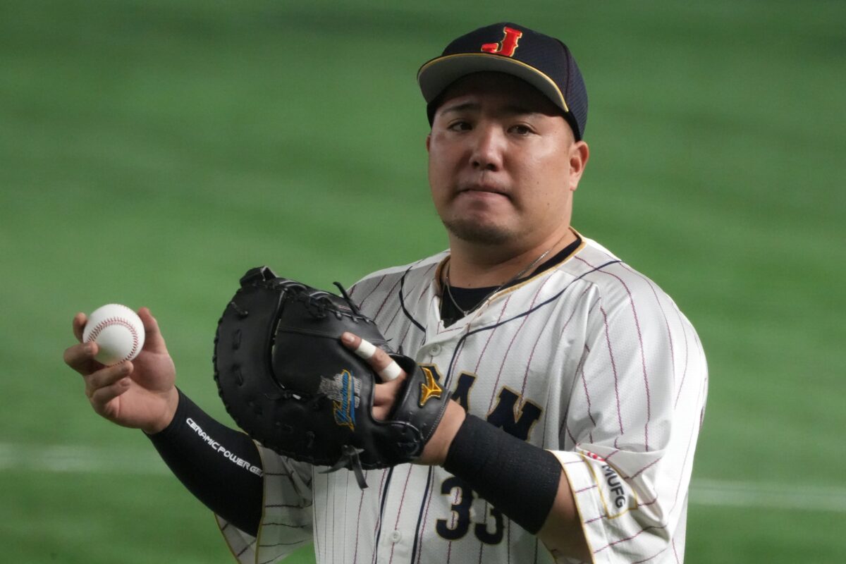 出場停止中の山川穂高、5ヶ月ぶりにみせた背番号「3」西武ユニフォーム姿 「元気そう」の声も | ニコニコニュース