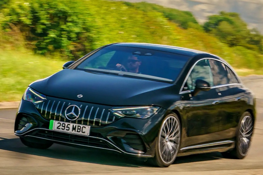 アクセルは強烈なGの調整スイッチ メルセデスAMG EQE 53へ試乗 感情的な高まりは得難い | ニコニコニュース