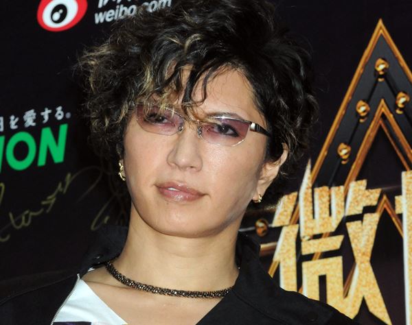 GACKT 初自伝『自白』で明かしていた「急逝した元メンバーへの悔恨」 | ニコニコニュース