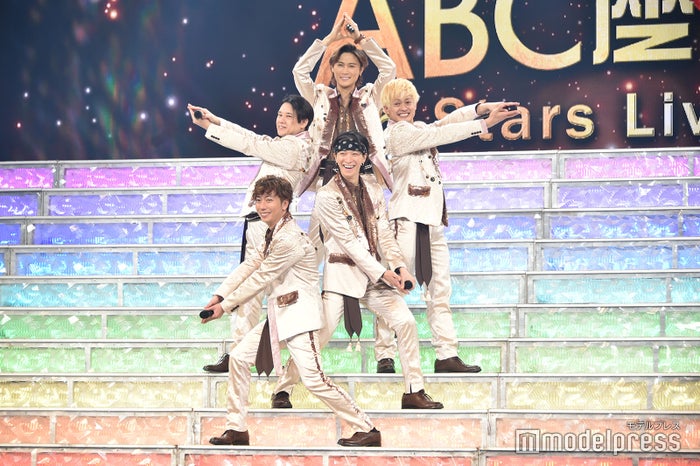 河合郁人脱退のA.B.C-Z「ネガティブな変化ではない」5人ラストステージで伝えた言葉＜ABC座星劇場2023 〜5 | ニコニコニュース