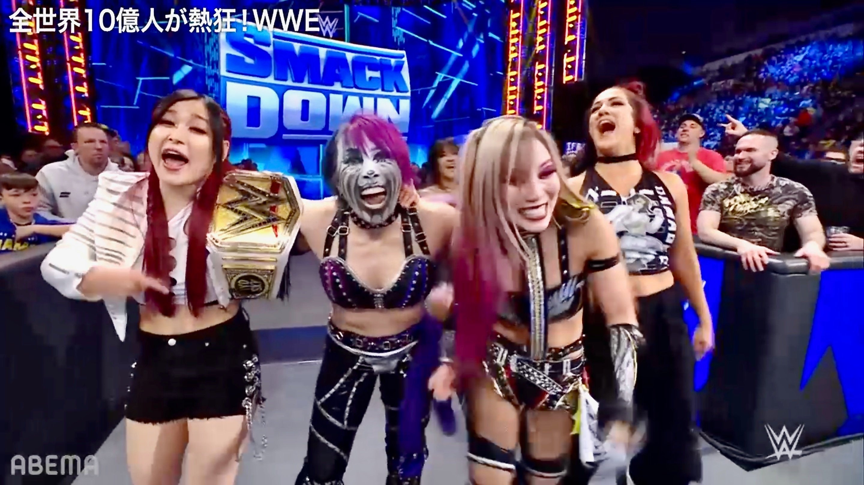 「カブキ復活」「また見れるとは」日本人女子レスラー“名タッグ”再結成！ 華やか衣装＆入場に全米熱狂、ファンも歓喜 | ニコニコニュース