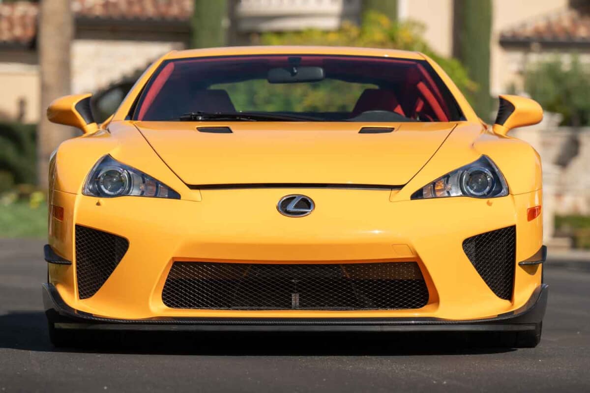 実走行504キロのレクサス「LFA」が2億2000万円以上!?「ニュルブルクリンクパッケージ」は64台の超希少車でした | ニコニコニュース