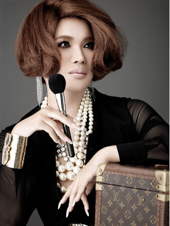 IKKOさんが極上の美を伝授！ 美のカリスマ「IKKOディナーショー2024」開催 | ニコニコニュース