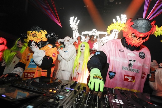 天才ハーモニー・コリン率いるEDGLRDの新作上映×展覧会×パフォーマンス開催 | ニコニコニュース