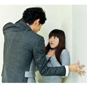 SOLIDEMO 壁ドン、顎クイ、頭なでなでなど萌えシチュエーションを実践 | ニコニコニュース