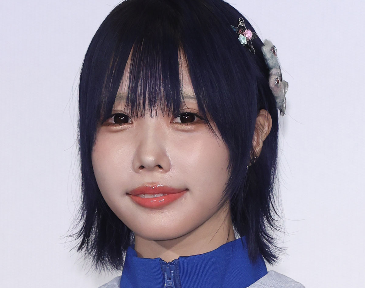 「ほくろかと思ったら…」あのちゃん 写真集ビジュアルで見せた鎖骨下の「黒子の正体」にファン衝撃 | ニコニコニュース