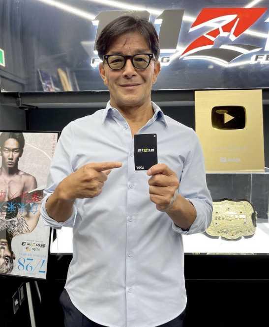 【RIZIN FF CEO】榊原信行、LIFEカード×RIZINのコラボクレジットカードを宣伝 | ニコニコニュース
