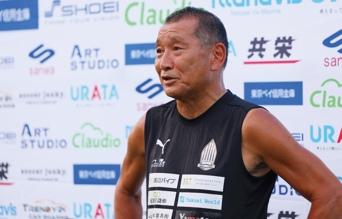 都並敏史の誕生日をJFL浦安がお祝い！ 元FC東京のベテランFW林容平が謎モーションで爆笑誘う | ニコニコニュース