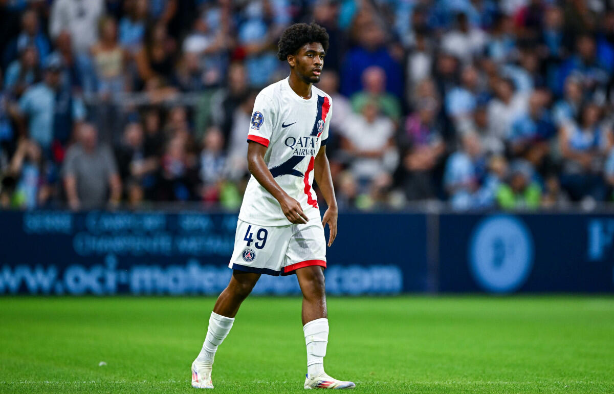 PSGトップデビューの16歳FWがザイール＝エメリ超えのクラブ史上最年少先発！ 「信じられない」 | ニコニコニュース