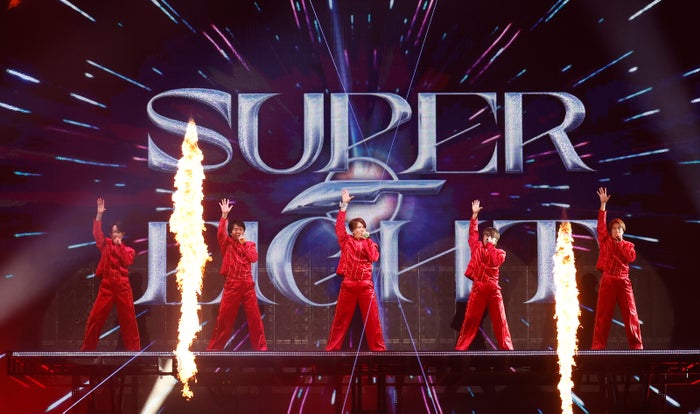SUPER EIGHT、デビュー20周年＆改名後初アリーナツアー | ニコニコニュース