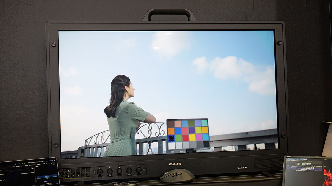 RAID：SmallHD｢Quantum 32｣を展示。色再現性と広い視野角を実現[Inter BEE | ニコニコニュース