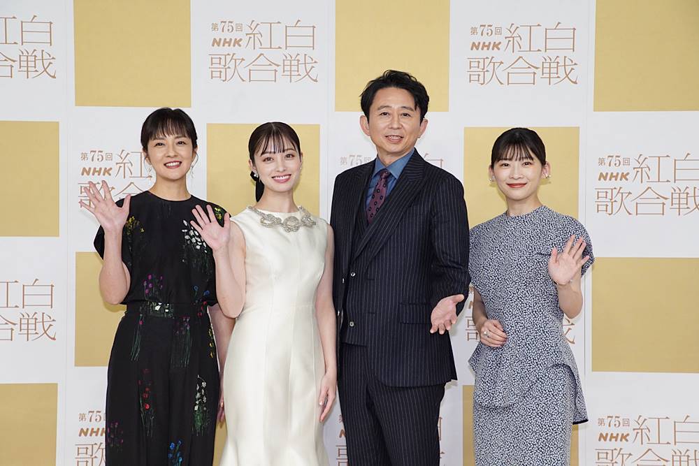 B’z、紅白でサプライズ！NHKホールで熱唱！有吉弘行も大興奮「すげー！最高！」 | ニコニコニュース