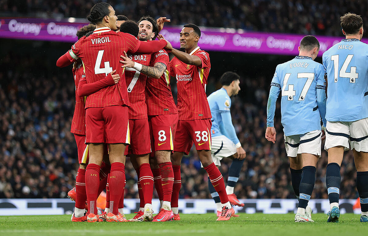 サラー1G1Aのリバプールが王者シティにシーズンダブル達成！ 途中出場の遠藤航はドクら曲者を封殺【プレミアリーグ】 | ニコニコニュース