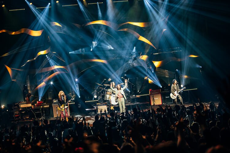 THE YELLOW MONKEY、27年ぶりNHKホール公演を生配信 | ニコニコニュース