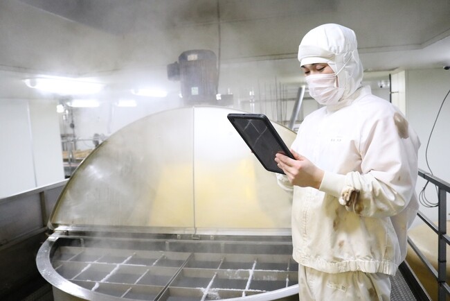 トキハソースが『カミナシ レポート』導入により、製造現場における帳票のペーパーレスを100%実現 | ニコニコニュース