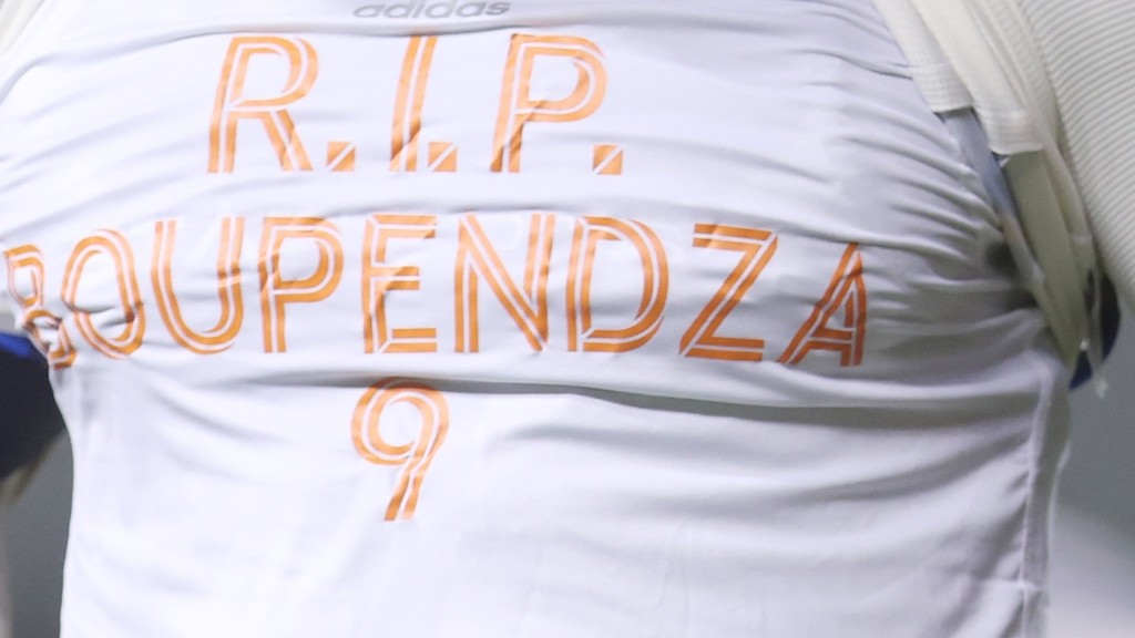 転落自殺疑惑の28歳欧州1部得点王の遺体到着…当局は国葬を約束 | ニコニコニュース