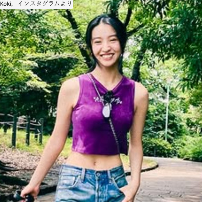 Koki，が美クビレ全開！ ミニ丈タンクトップ姿がスタイル抜群 撮影は姉・Cocomi | ニコニコニュース