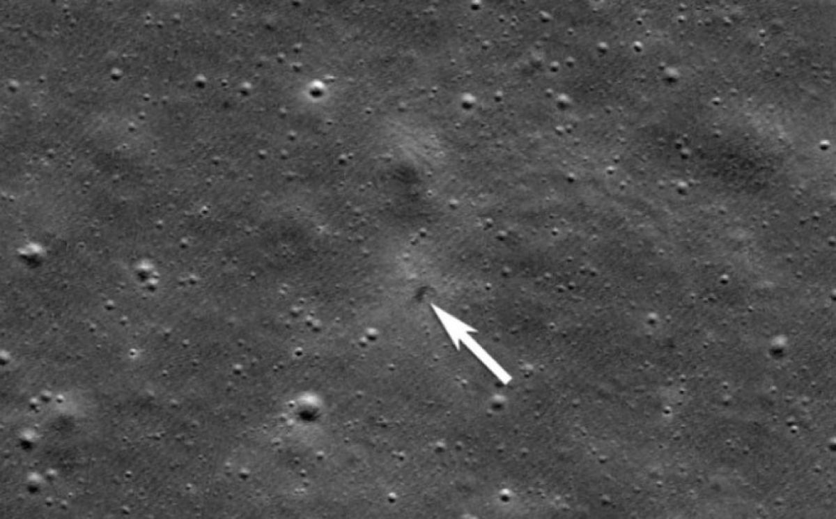 日本の月着陸機「レジリエンス」の墜落地点の画像をNASAとISROが公開 | ニコニコニュース