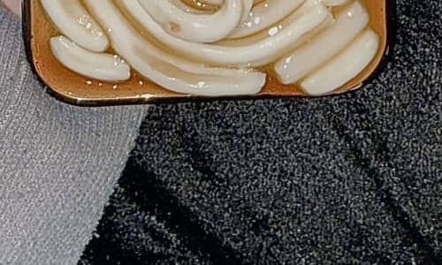 「天才すぎて腹減ってきた」 思わず二度見する“スマホケース”が540万表示 「なにこれすごい」「香川県民大歓喜だろうな | ニコニコニュース