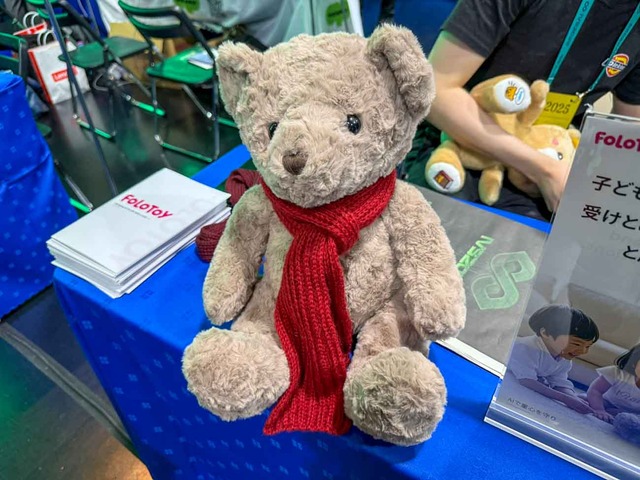 AIぬいぐるみで、学びと遊びに革新！FoloToyが目指す“オープンプラットフォーム”の未来とは？【IVS2025】 | ニコニコニュース