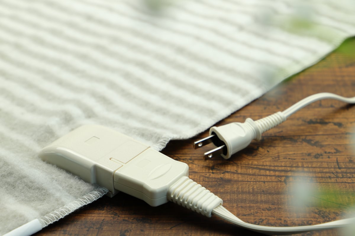 冬に「電気毛布」使うと“快眠”できる？ 注意しないと低温やけどのリスクも…睡眠のプロに聞く「正しい使い方」 | ニコニコニュース