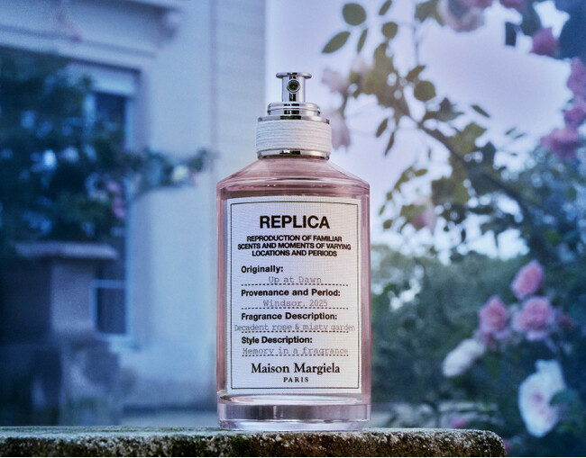 メゾン マルジェラ フレグランスより、夜明けに咲くローズガーデンの香りを再現した新作「アップ アット | ニコニコニュース