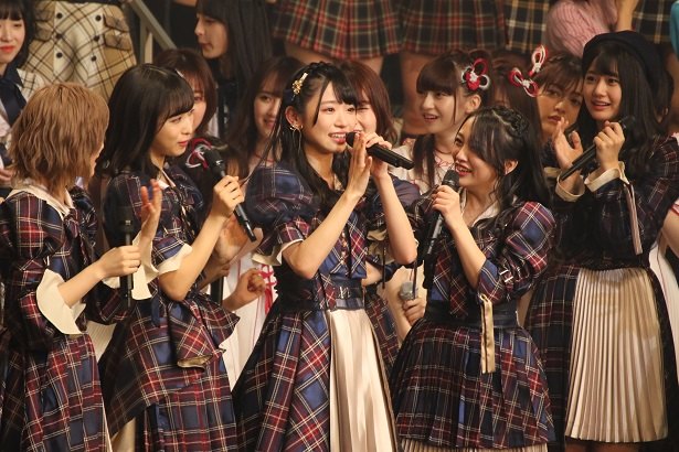 AKB48 16期生の山内瑞葵がシングル初センターに！「AKB48を楽しく皆さんに見てもらえるように頑張りたい」 | ニコニコニュース