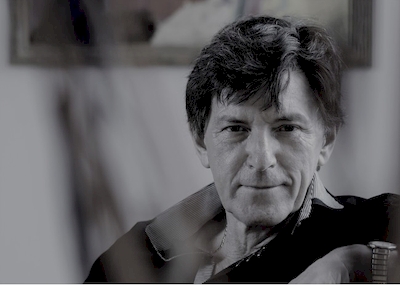 エンビロン開発者 Dr. デス・フェルナンデスが南アフリカ皮膚がん財団より「ESTEEMED LIFETIME | ニコニコニュース